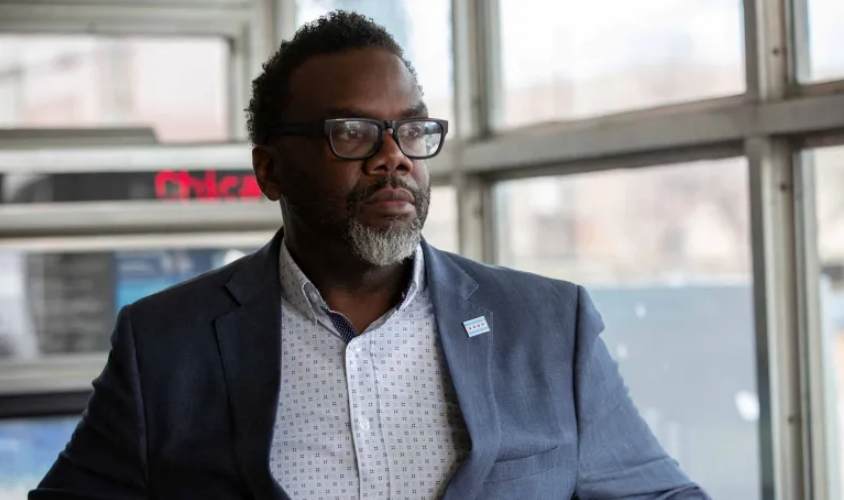 Mayor's Comments Stir Debate - Steadfast Updates